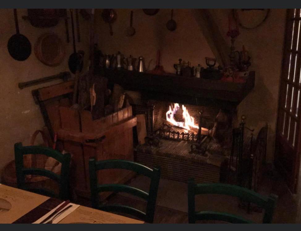 Ristorante La Masseria - Pizza aus dem Holzofen - Italiener Mering